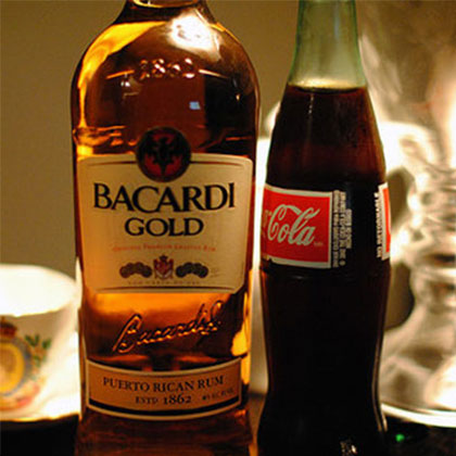 EL RON & COKE – Roark