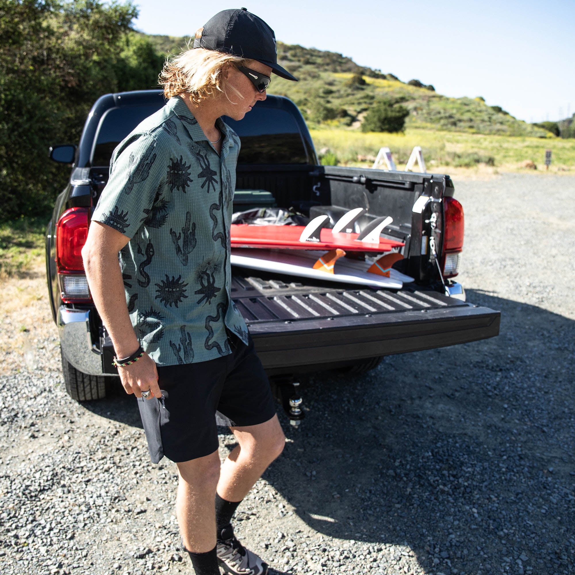 Bless Up Trail Button Up Shirt in Forest – Roark