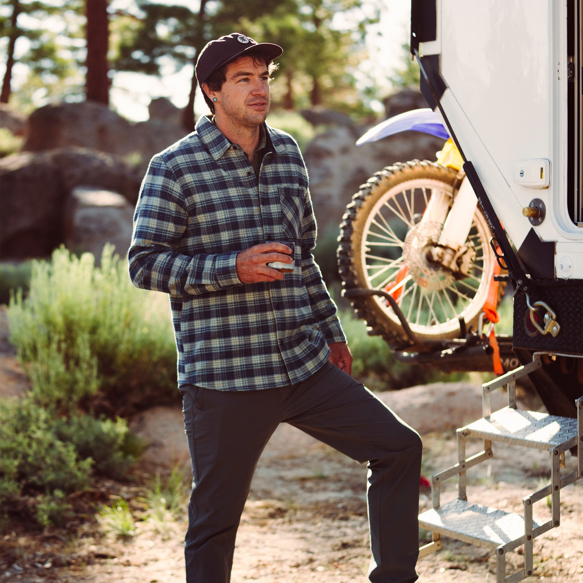 Crossroads Organic Cotton Flannel in Red Clay Herringbone – Roark